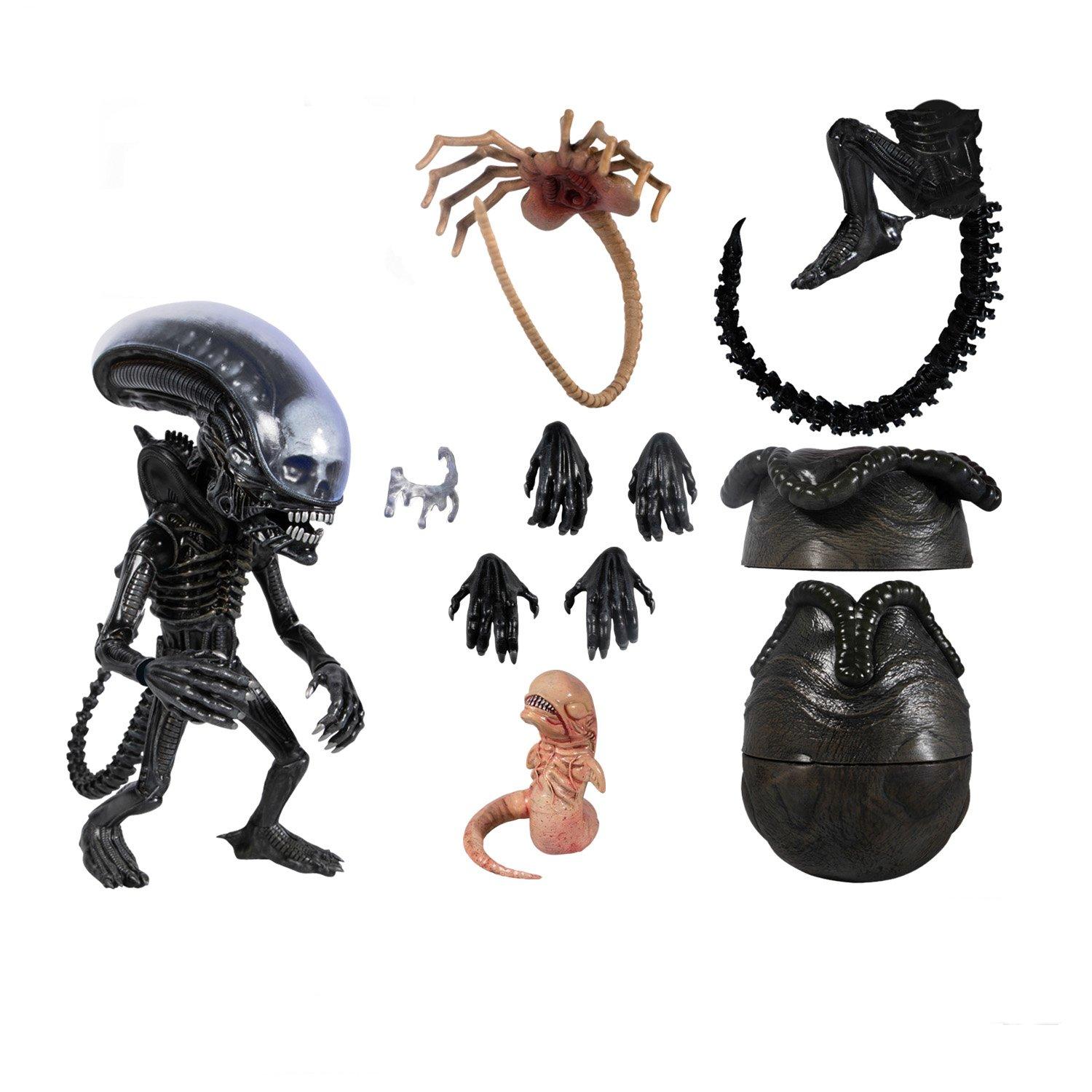 Mezco Toys Mezco Toyz Alien Xenomorph Deluxe Series 7-in Action Figure