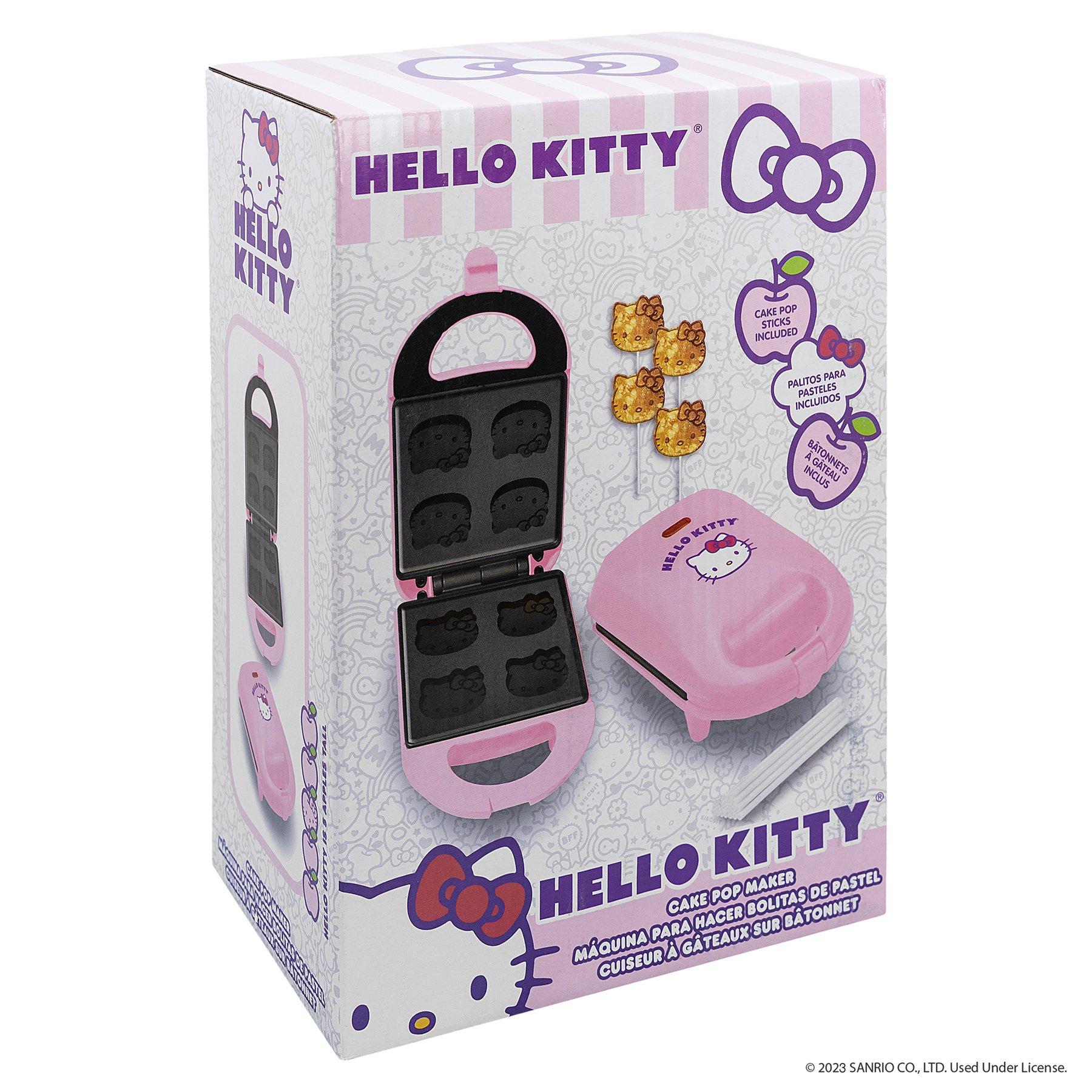 Hello Kitty Square Cakes
