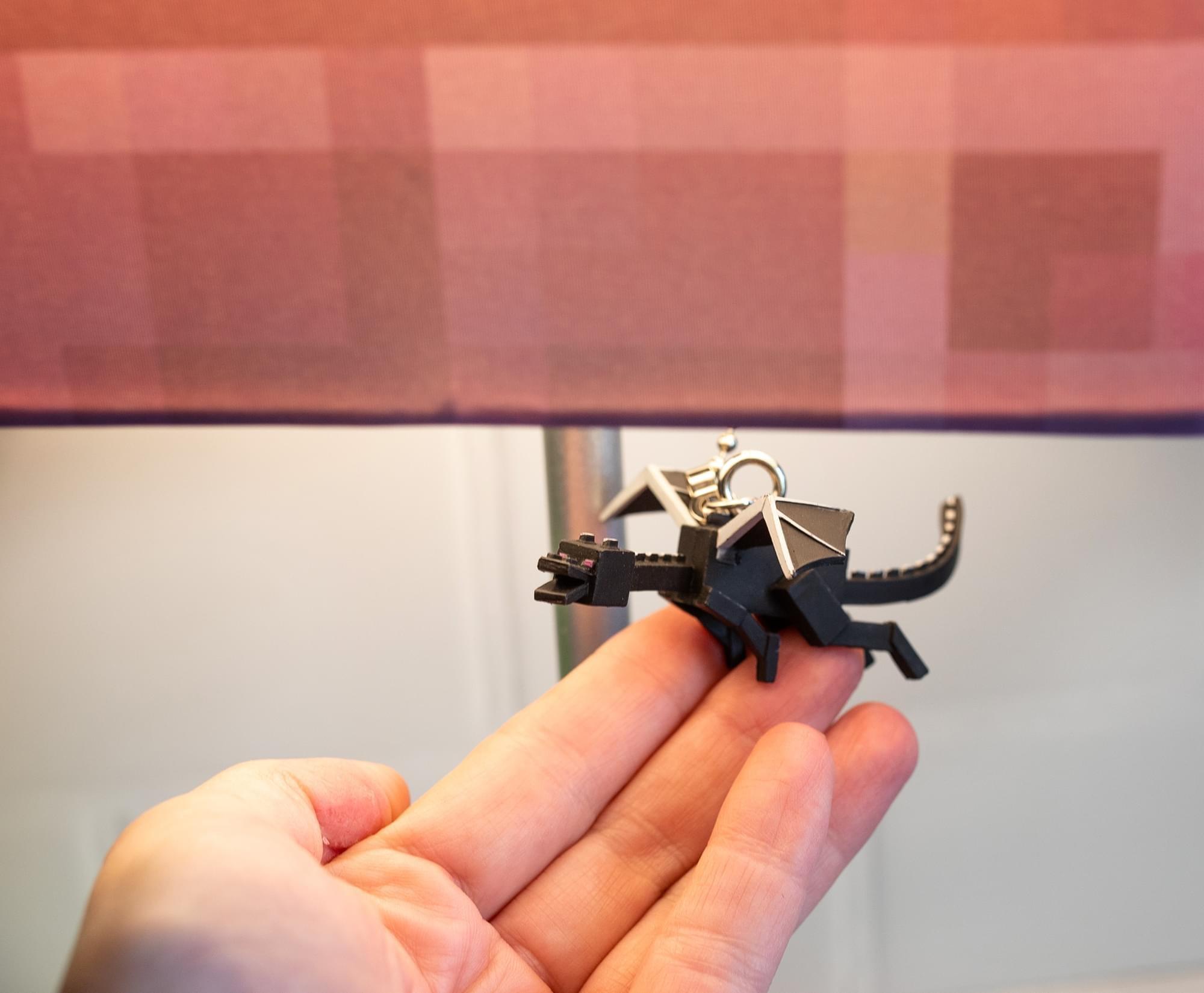 Toynk Minecraft Nether Portal Desk Lamp with Ender Dragon Pull ...